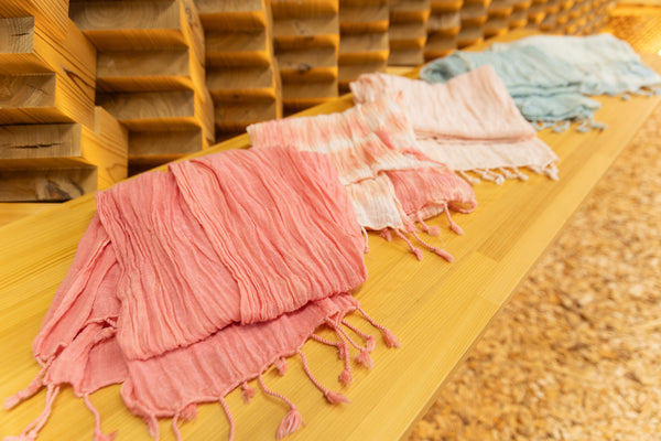 カディーストール – ecru